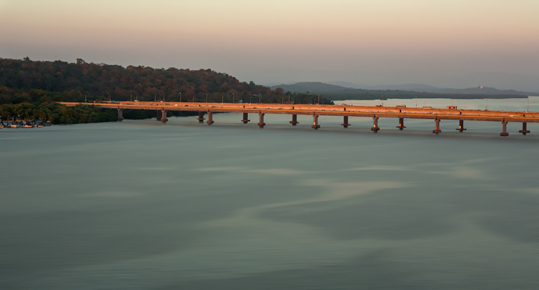 Mandovi Bridge - Photo Blog by Rajan Parrikar